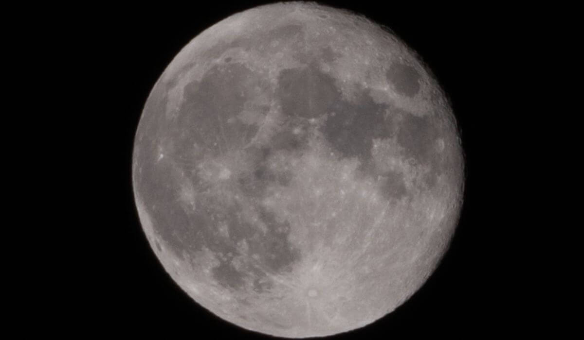 Does The Moon Emit Its Own Light? - LunarSail.com