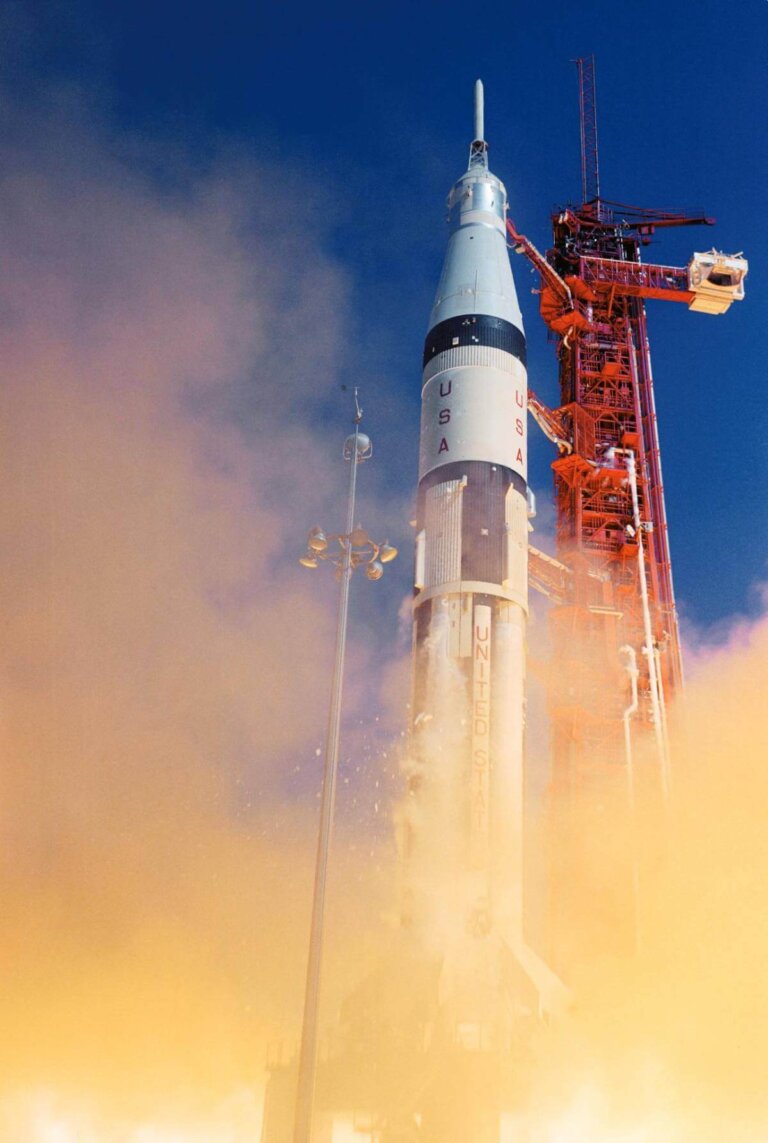 Astronaut Ranks and Positions: What Are They and What Do They Mean ...